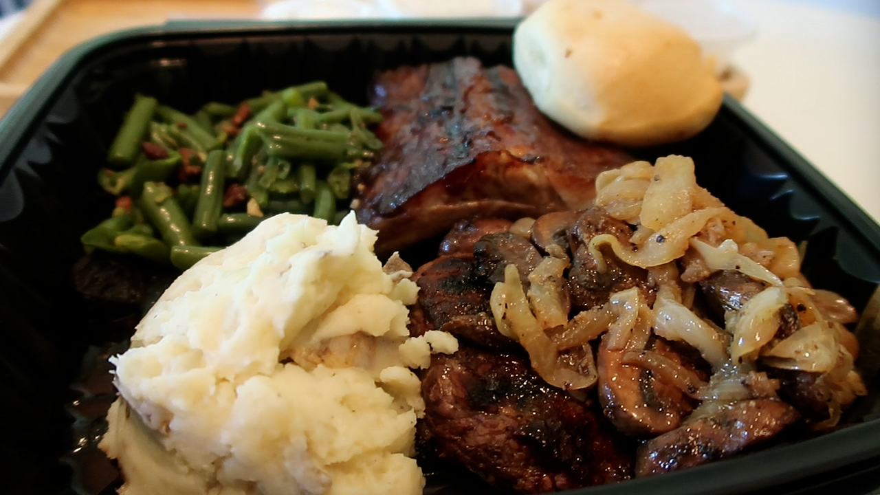 Savor the Taste of Texas at Texas Roadhouse | Stay Positive